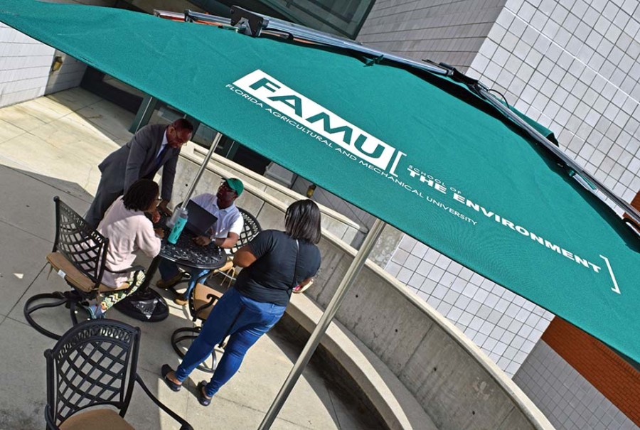 Powersol recharging mobility at the FAMU School of the Environment