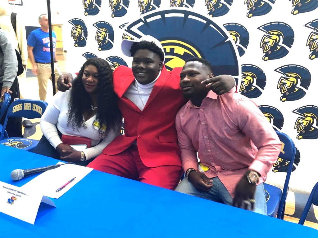 Marcus ‘Big Cheese’ Calvin headed to Kansas